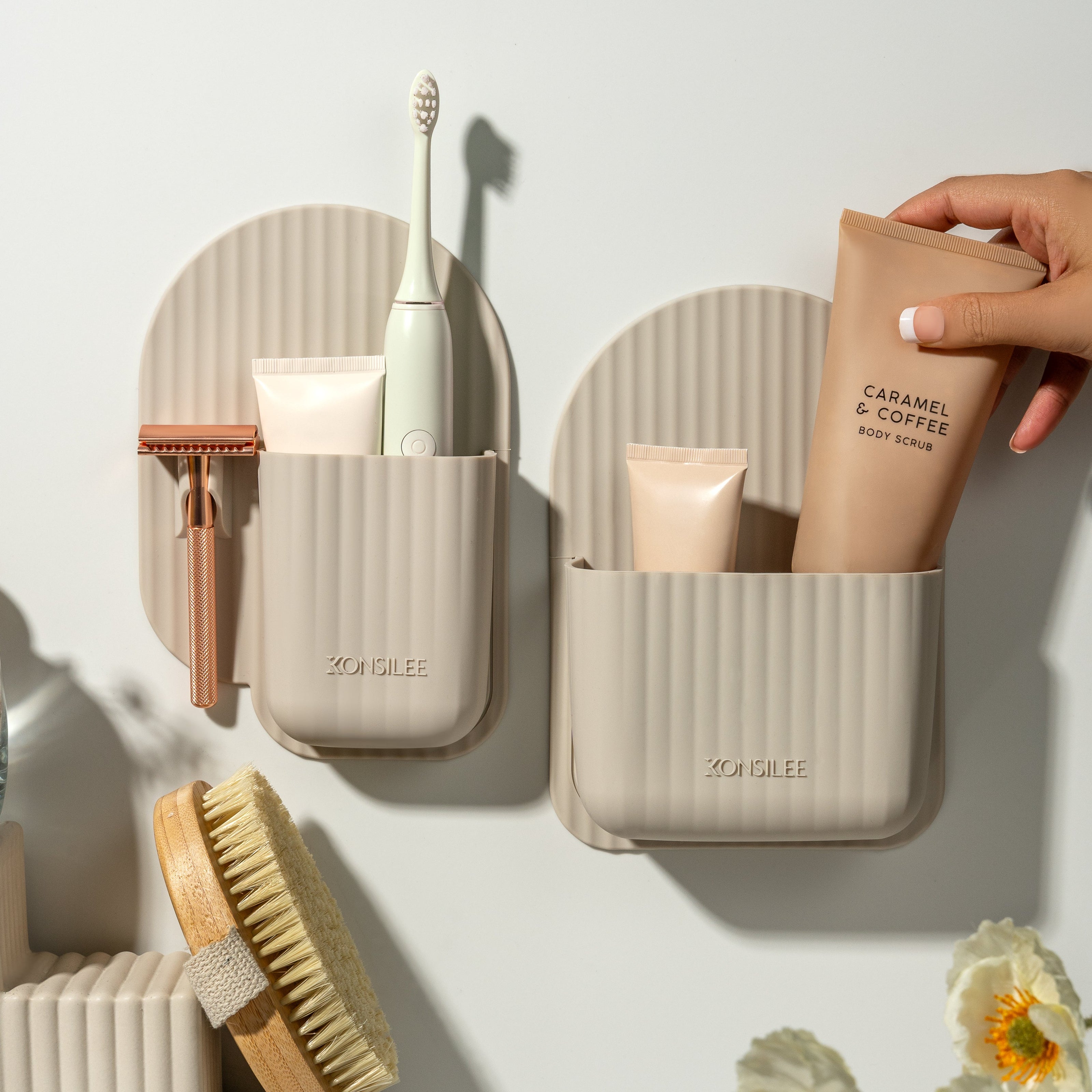 The Kenzie | Toothbrush & Razor Holder